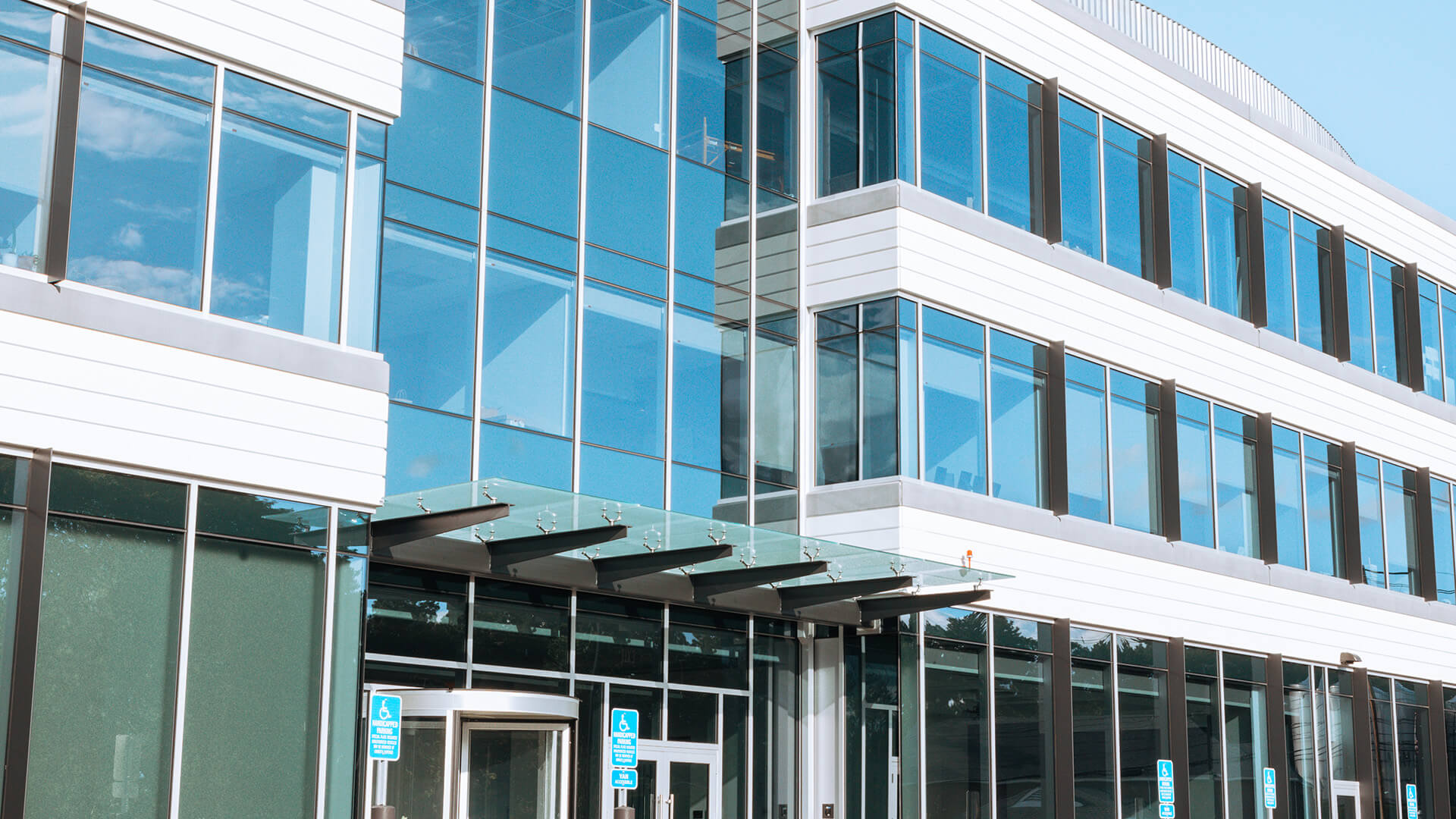 Exponet Office Building - OSCO Construction Group